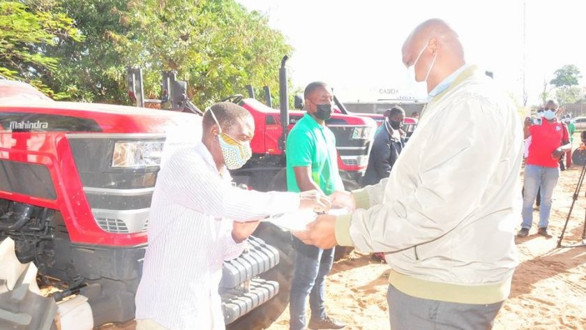 ERATI BENEFICIA DE MEIOS CIRCULANTES PARA O AUMENTO DA PRODUÇÃO E ...